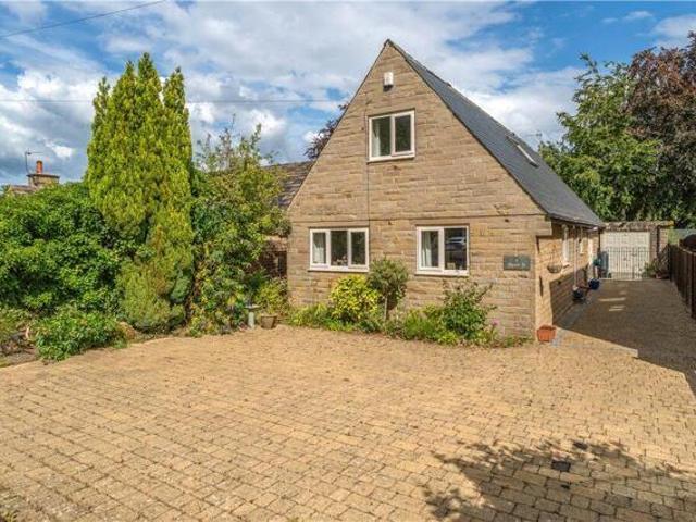 3 Bedroom Bungalow Ilkley Bradford 99475884