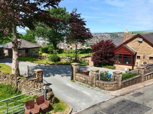 3 Bedroom Bungalow Oldham Oldham 101931651