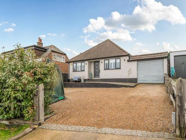 3 Bedroom Bungalow Orpington Great London LS100132496