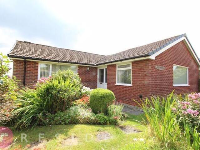3 Bedroom Bungalow Lancs Lancashire 98766115