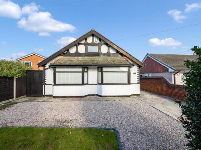 3 Bedroom Bungalow Lancs Lancashire LS100540830