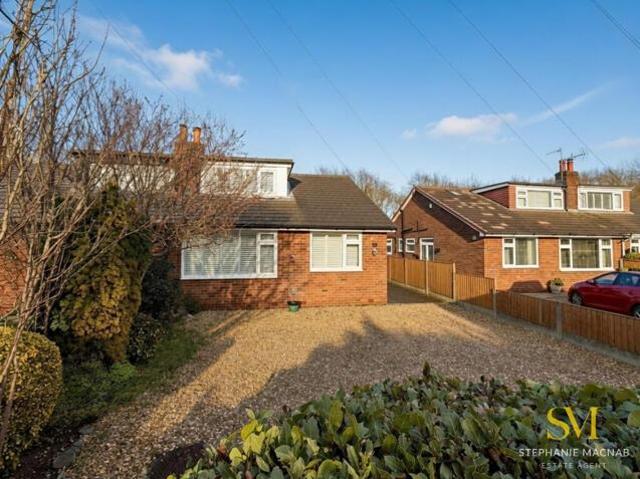 3 Bedroom Bungalow Lancs Sefton 100426256