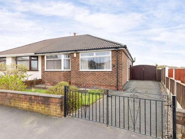 3 Bedroom Bungalow Lancs Wigan 101025347