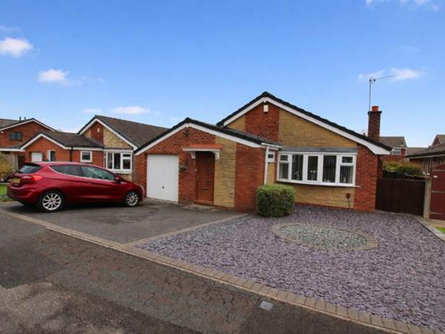 3 Bedroom Bungalow Leyland Lancashire 100733477