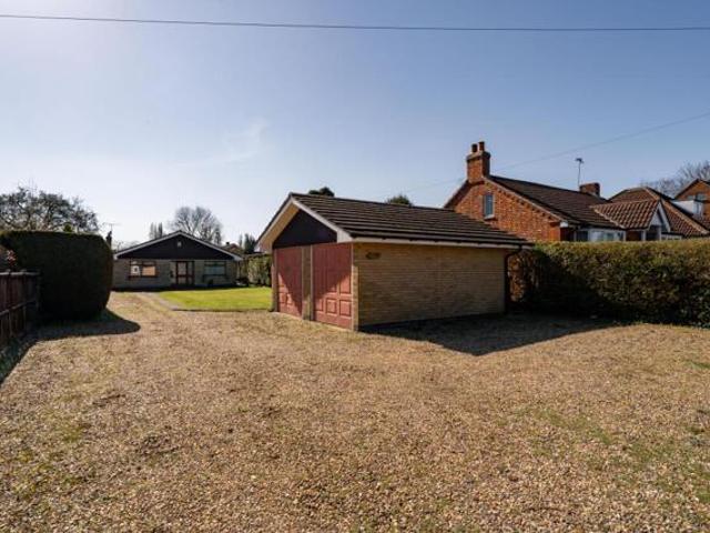 3 Bedroom Bungalow Leicester Leicestershire 100824919