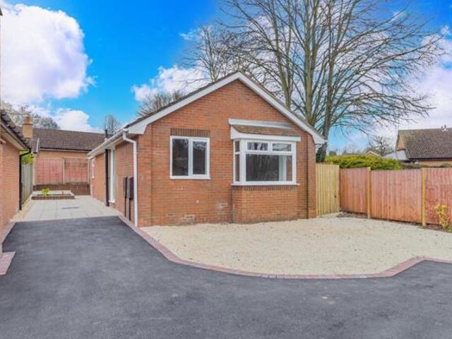 3 Bedroom Bungalow Leicestershire Leicestershire LS101200123