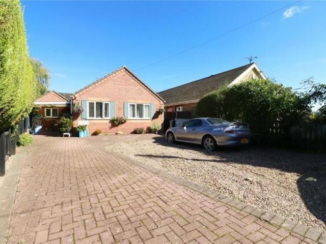 3 Bedroom Bungalow Lincoln Lincolnshire 100366127