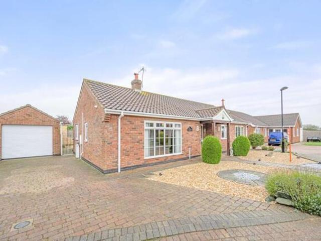 3 Bedroom Bungalow Lincolnshire Lincolnshire 99436774