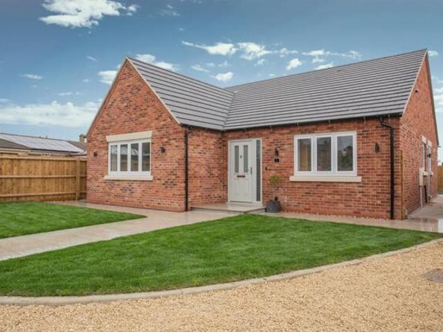 3 Bedroom Bungalow Manea Cambridgeshire 99735841