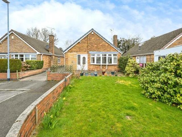 3 Bedroom Bungalow Nottingham Nottinghamshire 93831460