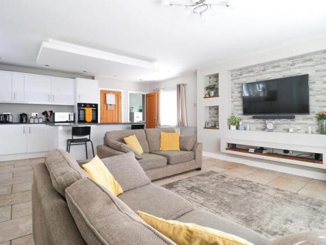 3 Bedroom Bungalow Norfolk Norfolk LS99773914