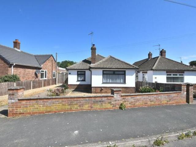 3 Bedroom Bungalow Norfolk Norfolk LS99237083