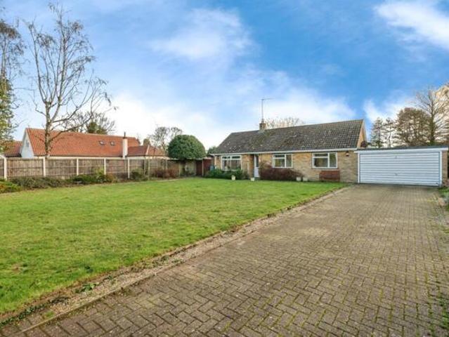 3 Bedroom Bungalow Norwich Norfolk 98800828