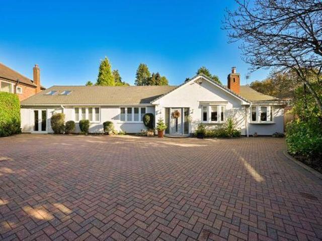 3 Bedroom Bungalow Norton Canes Staffordshire LS100881411