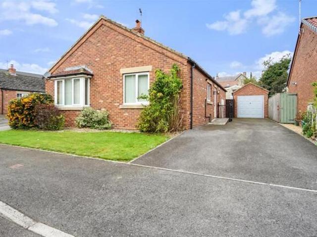3 Bedroom Bungalow North Yorkshire North Yorkshire 98930303