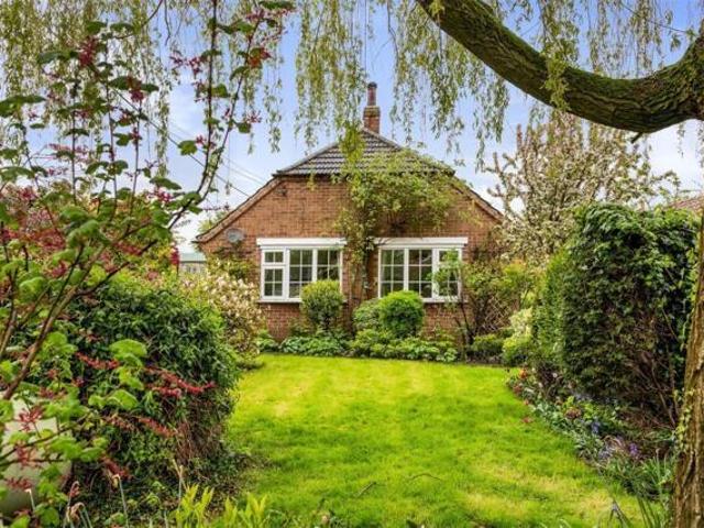 3 Bedroom Bungalow North Yorkshire North Yorkshire LS101100164