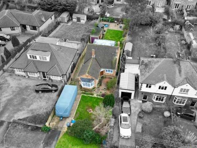 3 Bedroom Bungalow Northampton Northamptonshire 88038363