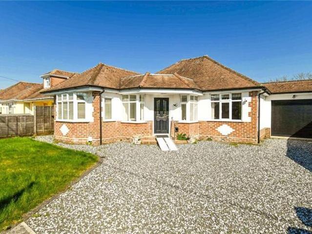 3 Bedroom Bungalow New Milton Hampshire LS100426279