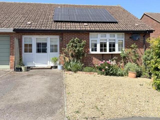 3 Bedroom Bungalow Somerset Somerset LS100615209