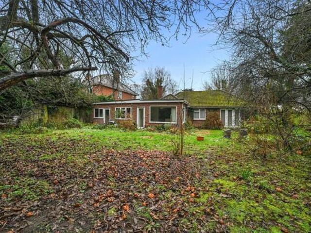 3 Bedroom Bungalow Sawbridgeworth Hertfordshire LS100825162