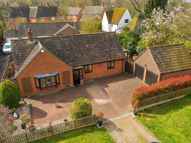3 Bedroom Bungalow Saffron Walden Essex 101777795