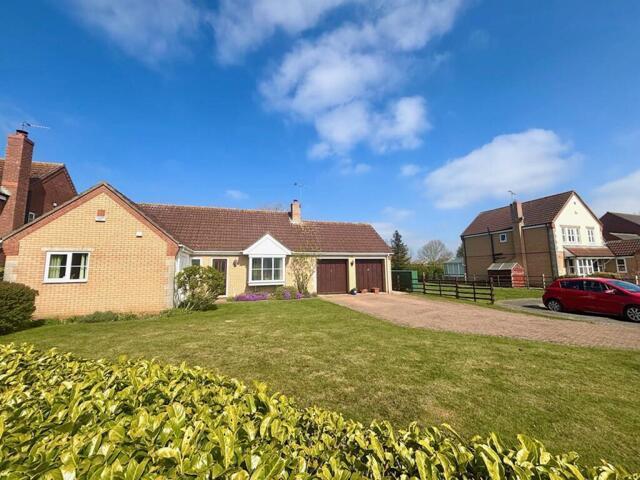 3 Bedroom Bungalow Scothern Scothern LS100648998