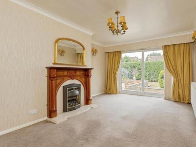 3 Bedroom Bungalow Sevenoaks Kent 98477377