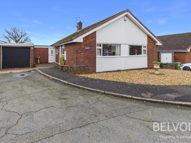 3 Bedroom Bungalow Stafford Staffordshire 99808612
