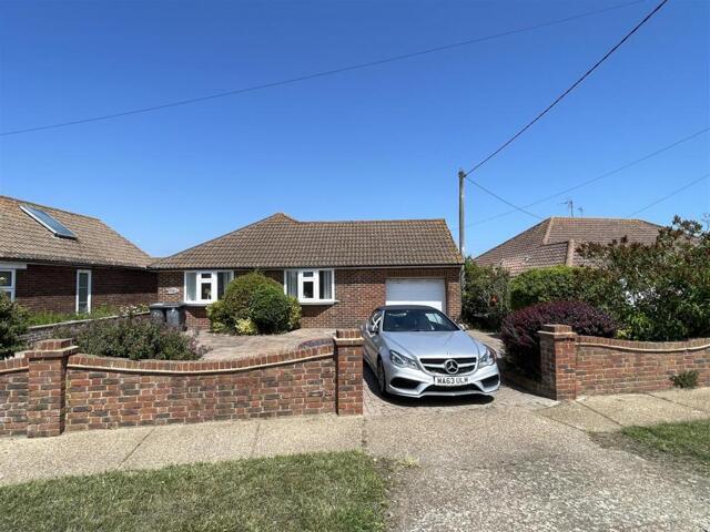 3 Bedroom Bungalow Pevensey Bay East Sussex LS98503632