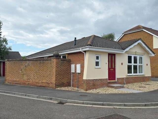 3 Bedroom Bungalow Pilning Pilning LS99986405
