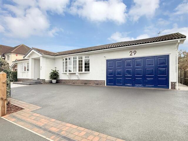 3 Bedroom Bungalow Radcliffe On Trent Radcliffe On Trent LS100685282