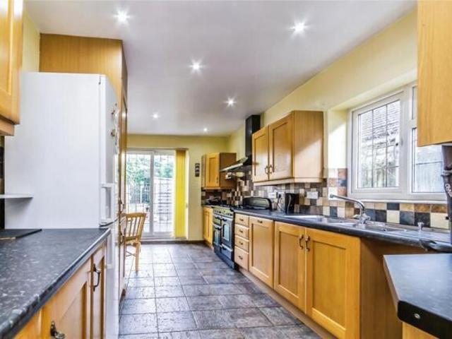 3 Bedroom Bungalow Redhill Surrey LS101168535