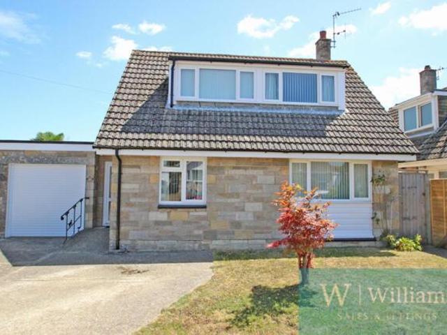 3 Bedroom Bungalow Ryde Ryde LS99926253