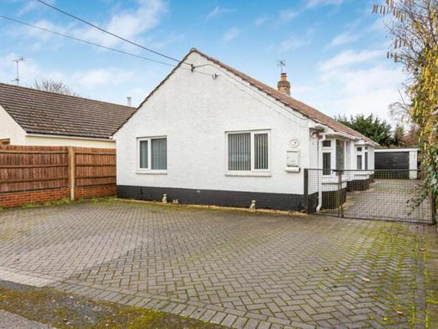 3 Bedroom Bungalow Wootton Oxfordshire 100578871