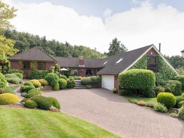 3 Bedroom Bungalow Washington Tyne Y Wear 98503919