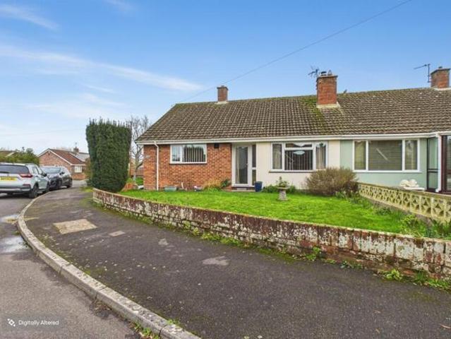 3 Bedroom Bungalow Westonzoyland Westonzoyland LS101677027