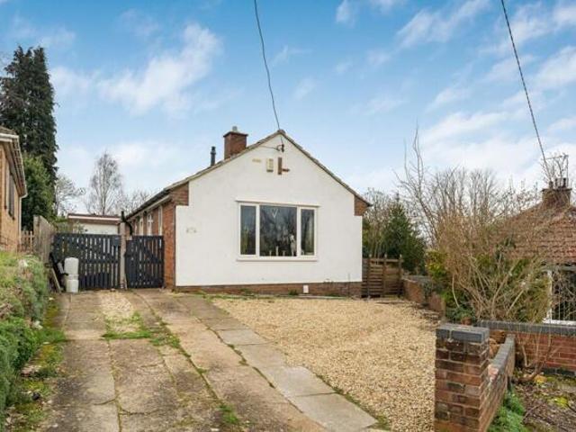 3 Bedroom Bungalow Wheatley Oxfordshire 100503413