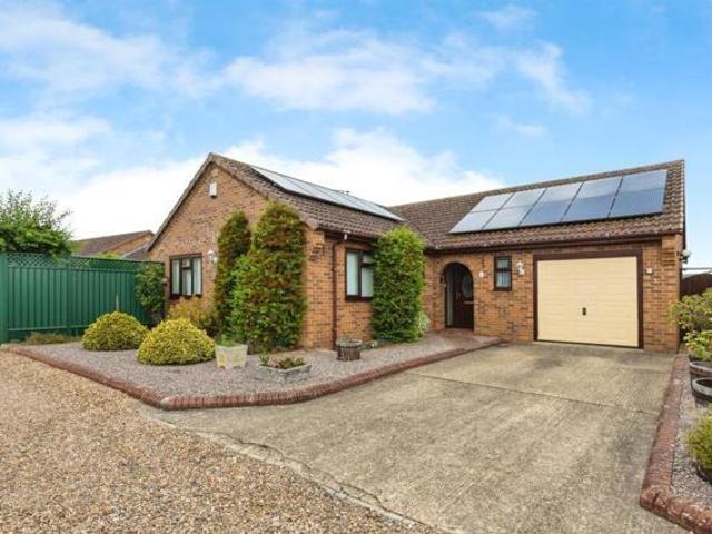 3 Bedroom Bungalow Wimblington Wimblington 100733658