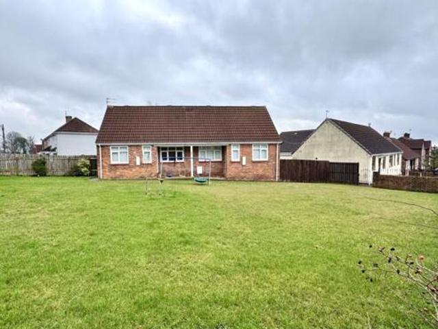 3 Bedroom Bungalow Wingate County Durham LS99895488