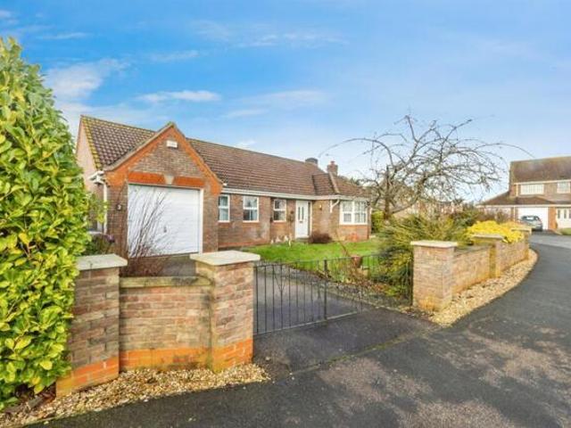 3 Bedroom Bungalow Wragby Wragby 99204214