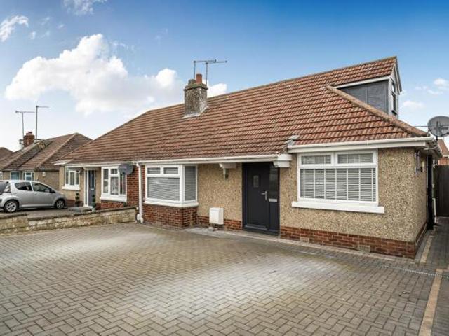 3 Bedroom Bungalow Wroughton Swindon LS100426063