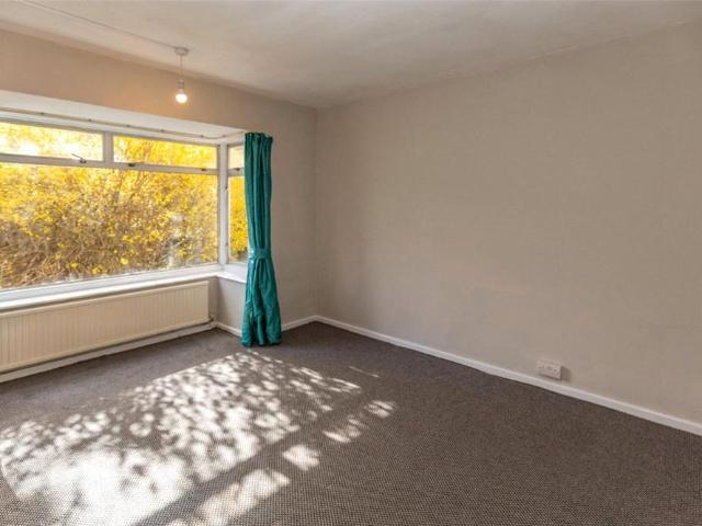 3 bedroom bungalow to rent