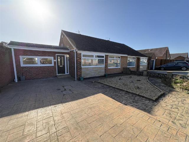 3 bedroom bungalow to rent