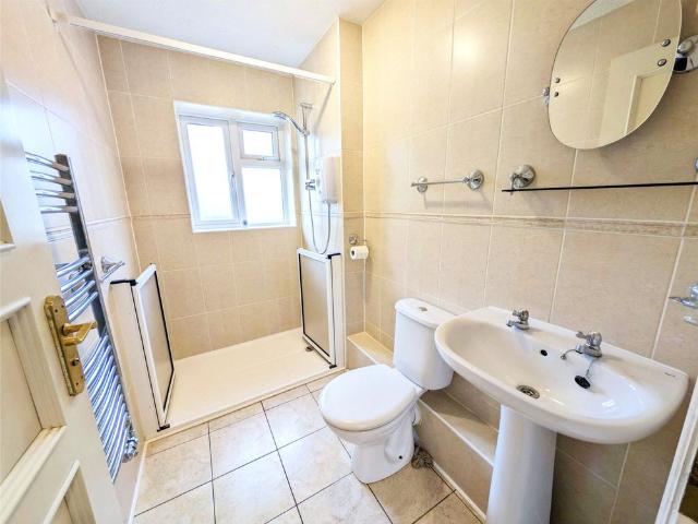 3 Bedroom Bungalow To Rent
