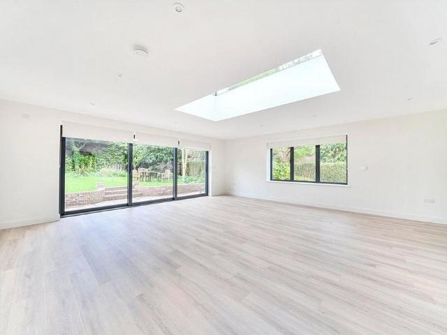 3 bedroom bungalow to rent