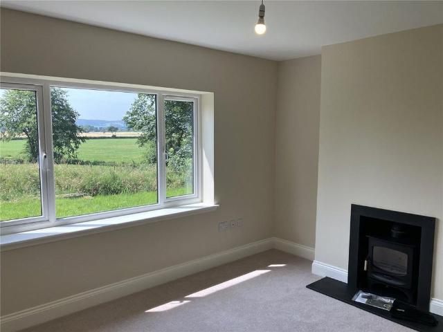 3 bedroom bungalow to rent