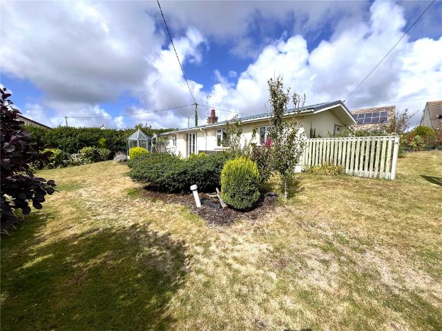 3 bedroom bungalow to rent
