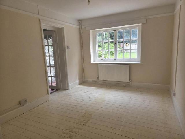 3 bedroom bungalow to rent