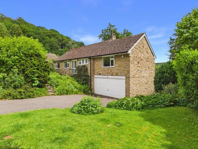 3 bedroom bungalow to rent