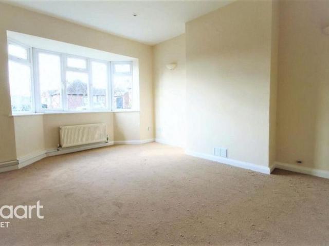 3 bedroom bungalow to rent